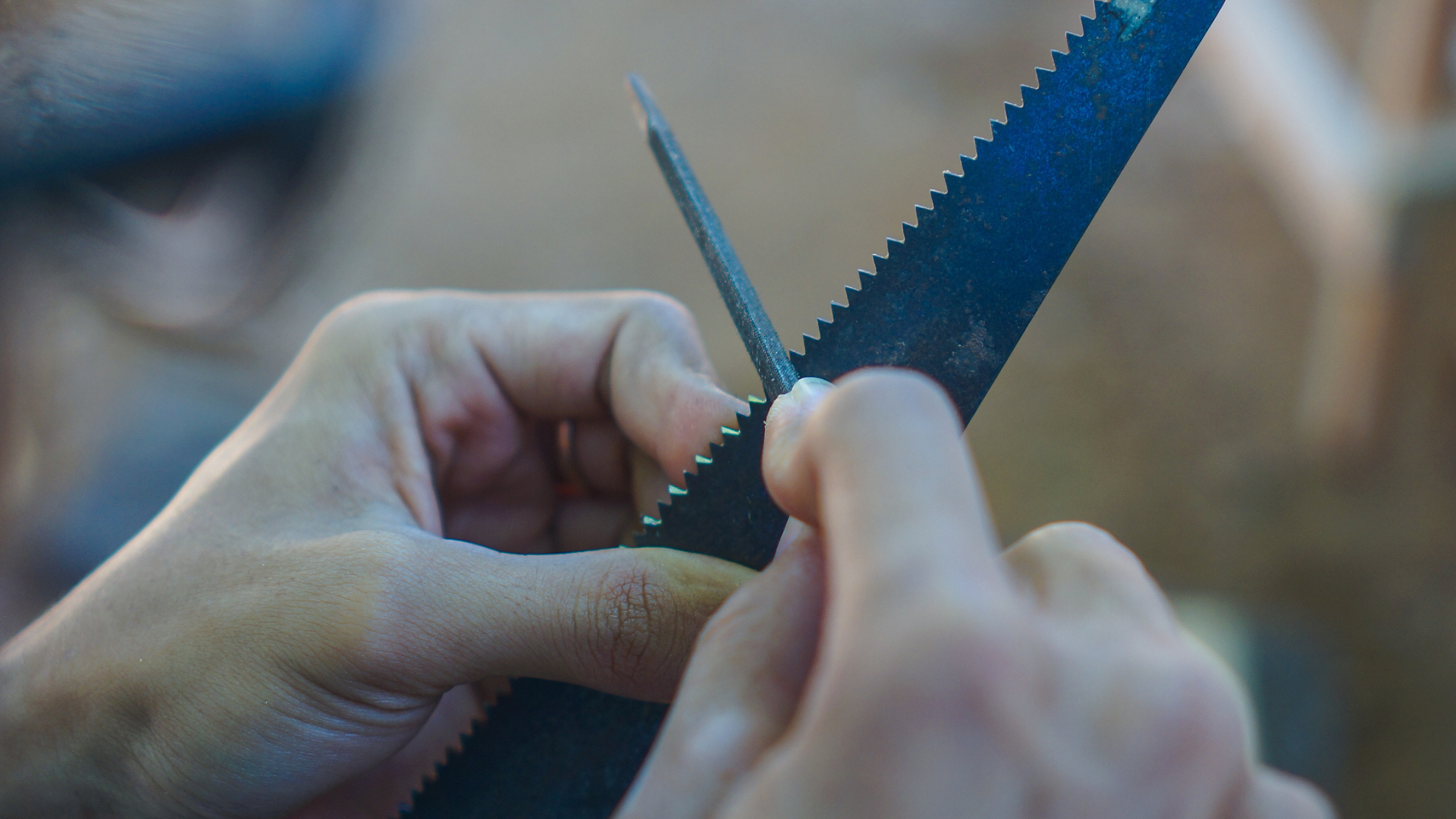 Best Serrated Knife Sharpener: Tools and Tips for Sharpening - Men's ...