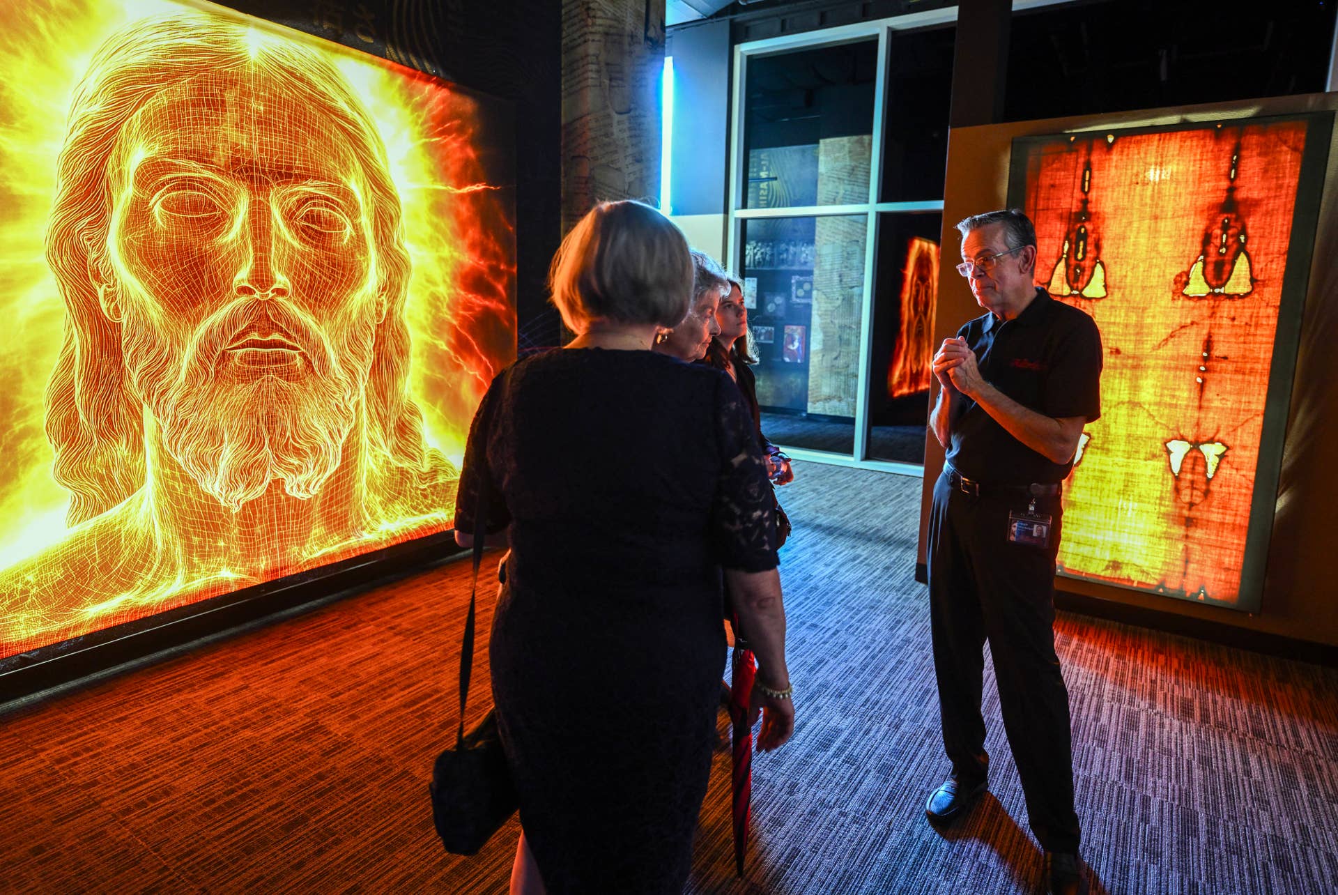 Shroud of Turin DNA Analysis Yields Unexpected Finding - Men's Journal