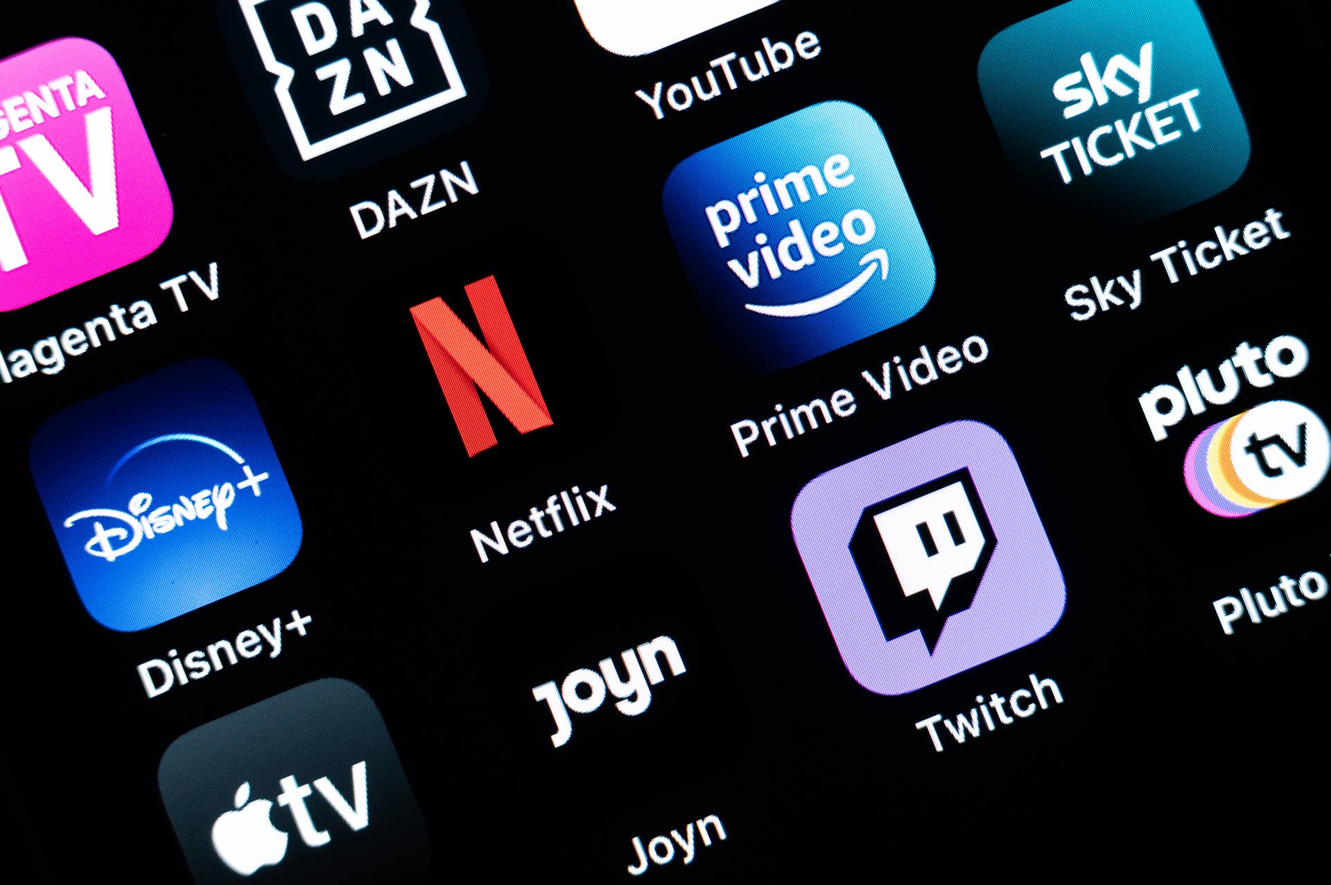 Major Streaming Service Using ChatGPT Movie & TV Recommendations - Men ...