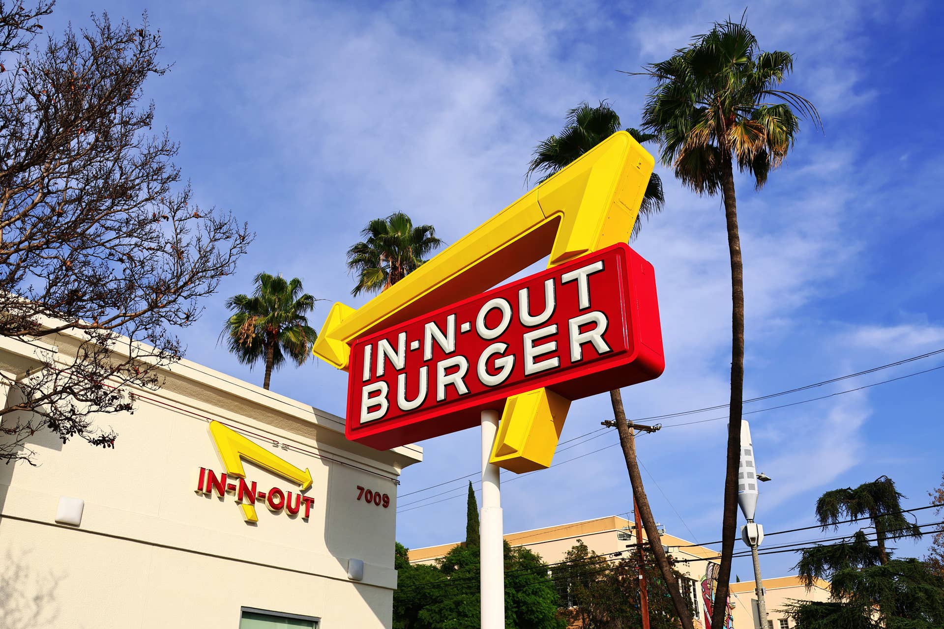 Photo of In-N-Out's Menu Prices From 10 Years Ago Has 1 Million Views ...