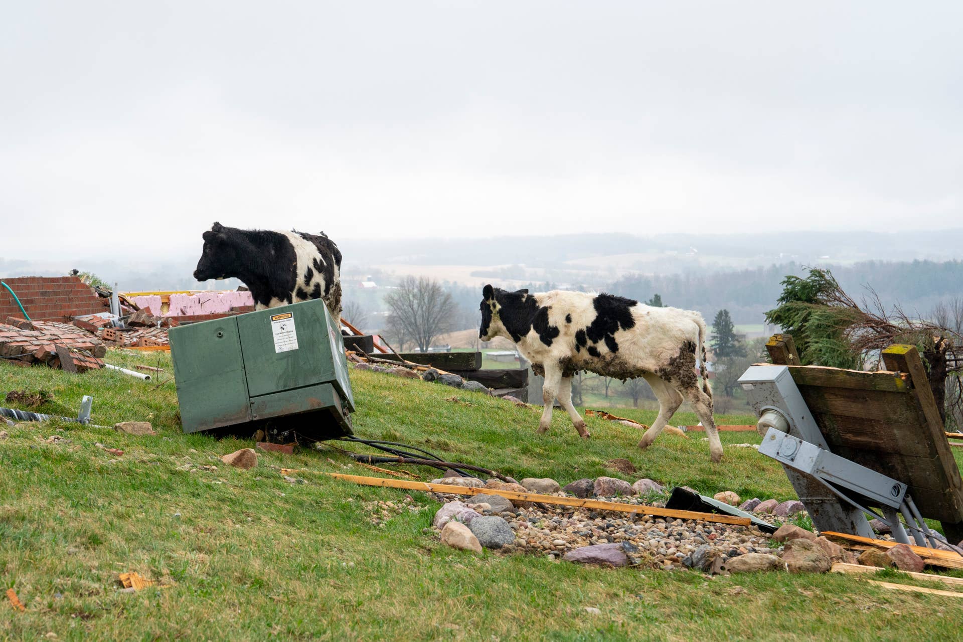 Wisconsin Tornado Damage: 120-140 MPH Twisters Hit Sussex Area, Union ...