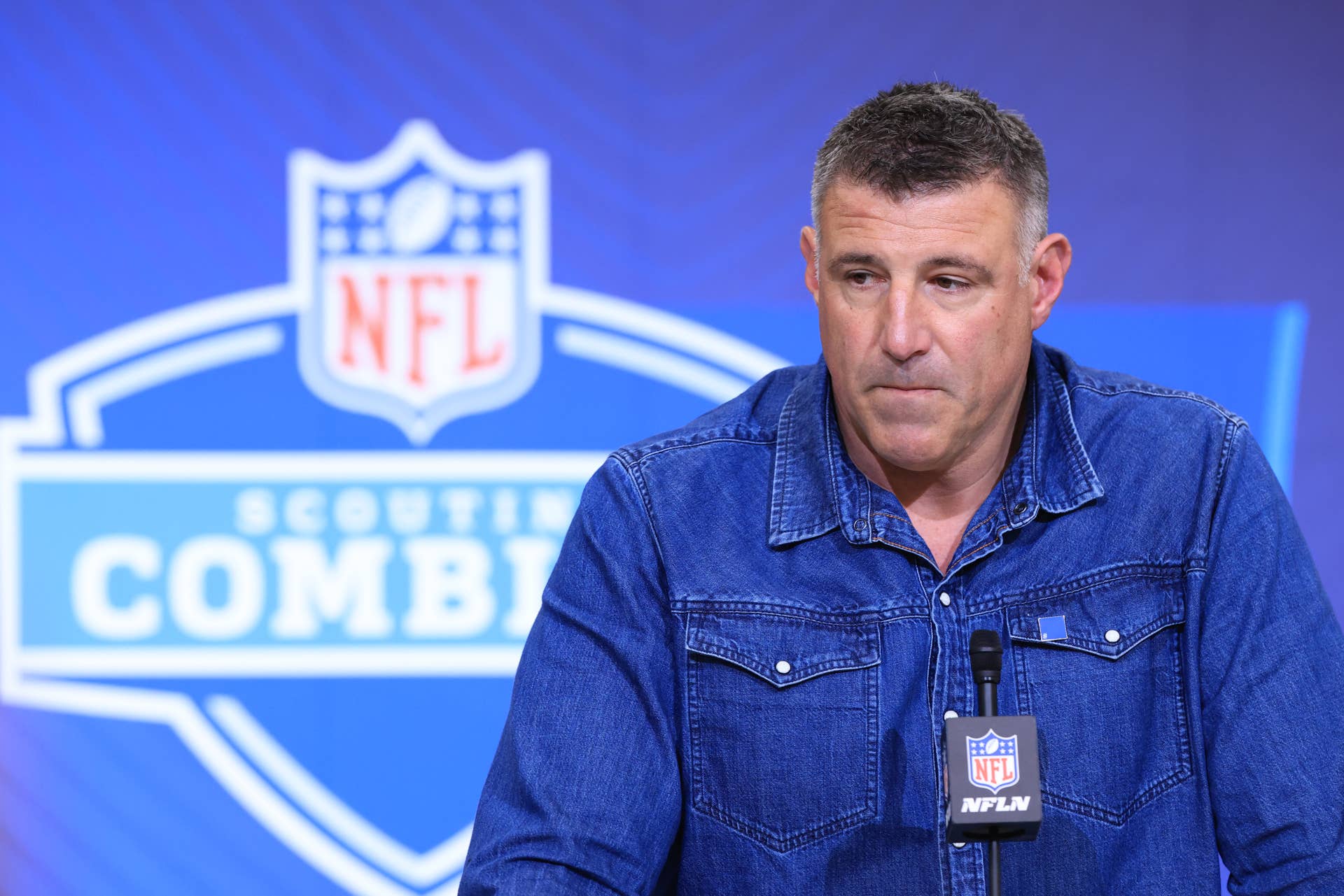 Why Fans Think Dianna Russini Named Her Son After Mike Vrabel - Men's ...
