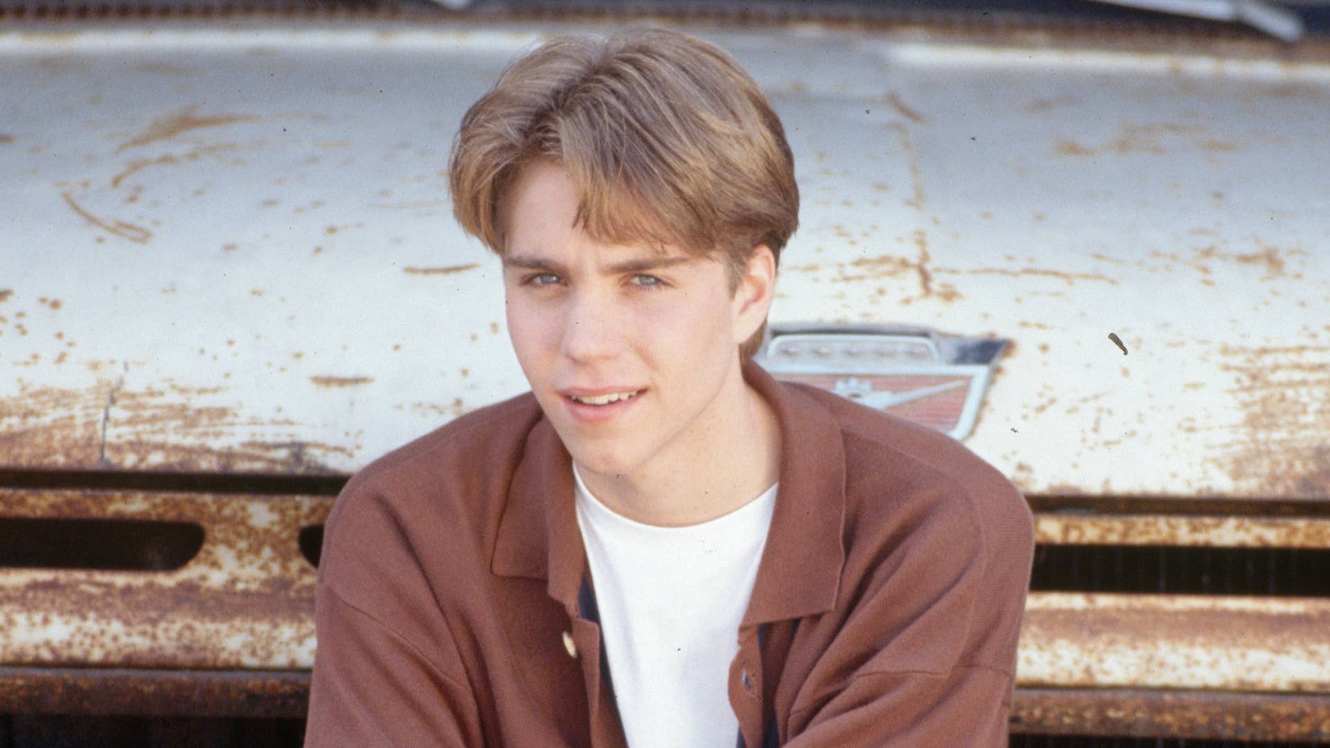 Jonathan Brandis Died at 27, ‘SeaQuest DSV’ and 'It' Star Would Be 50 ...