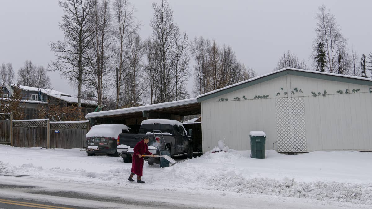 Winter Storm Warning Issued for 18 Cities as 7 Inches of Snow, Winds ...