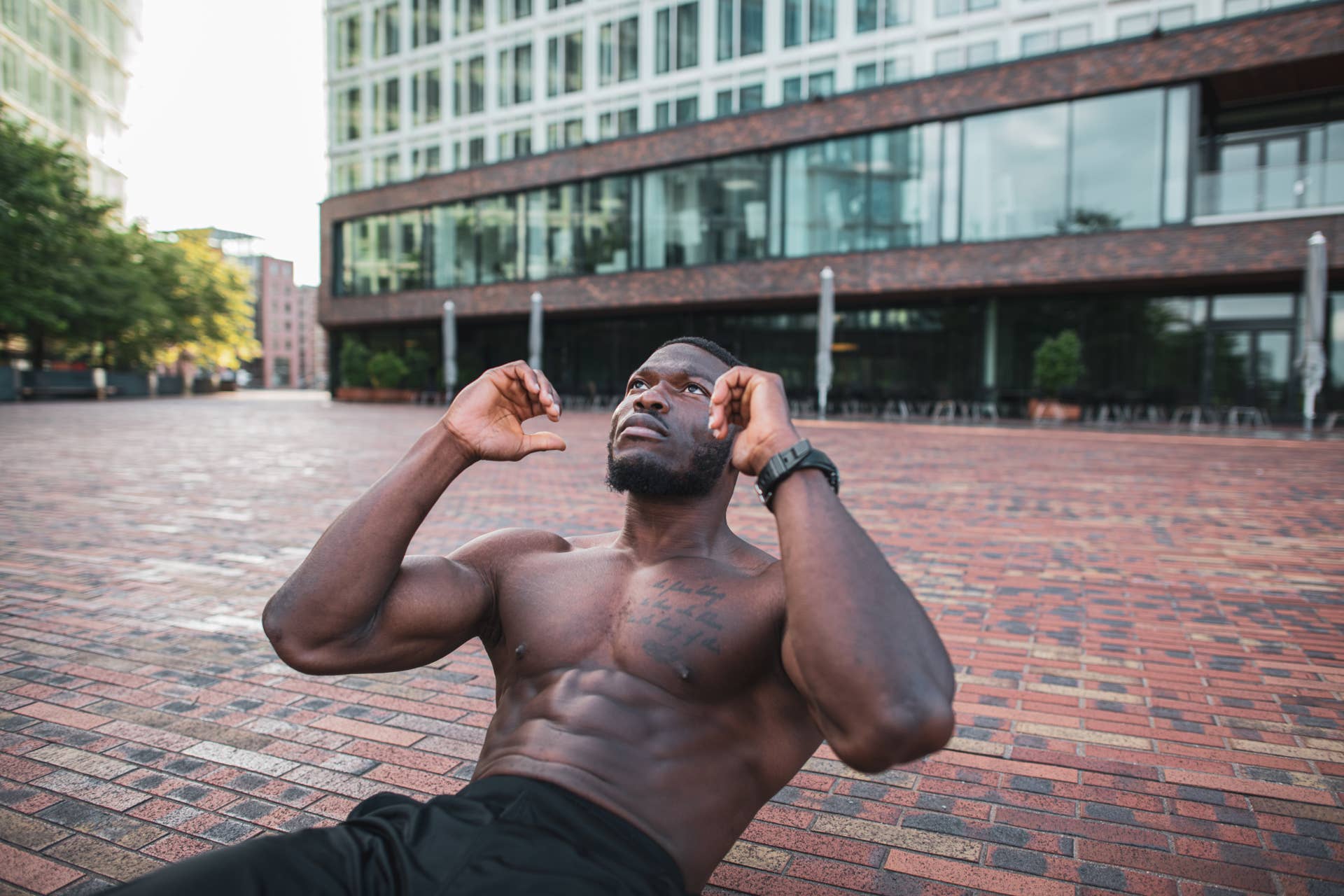 Bulletproof the Deep Core Muscles With Supine Toe Taps - Men's Journal