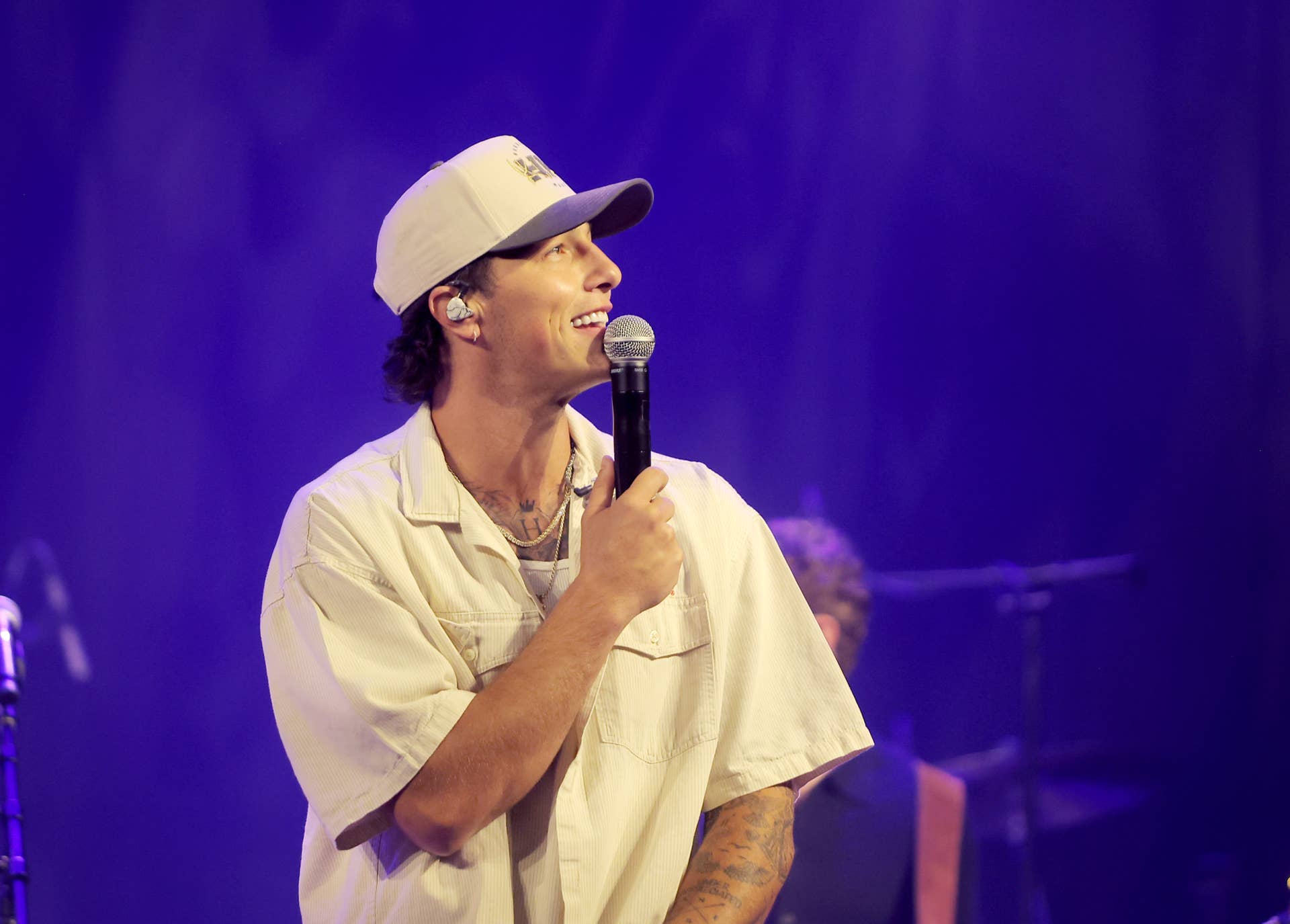 Country Star Tayler Holder Cancels Upcoming 2026 Tour Dates - Men's Journal