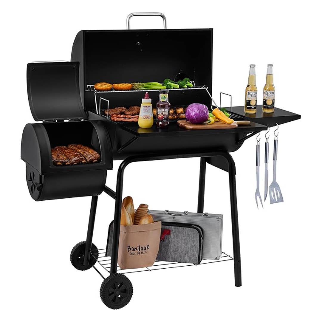 Amazon Is Selling a $137 Grill-Smoker Ahead of Memorial Day - Men's Journal