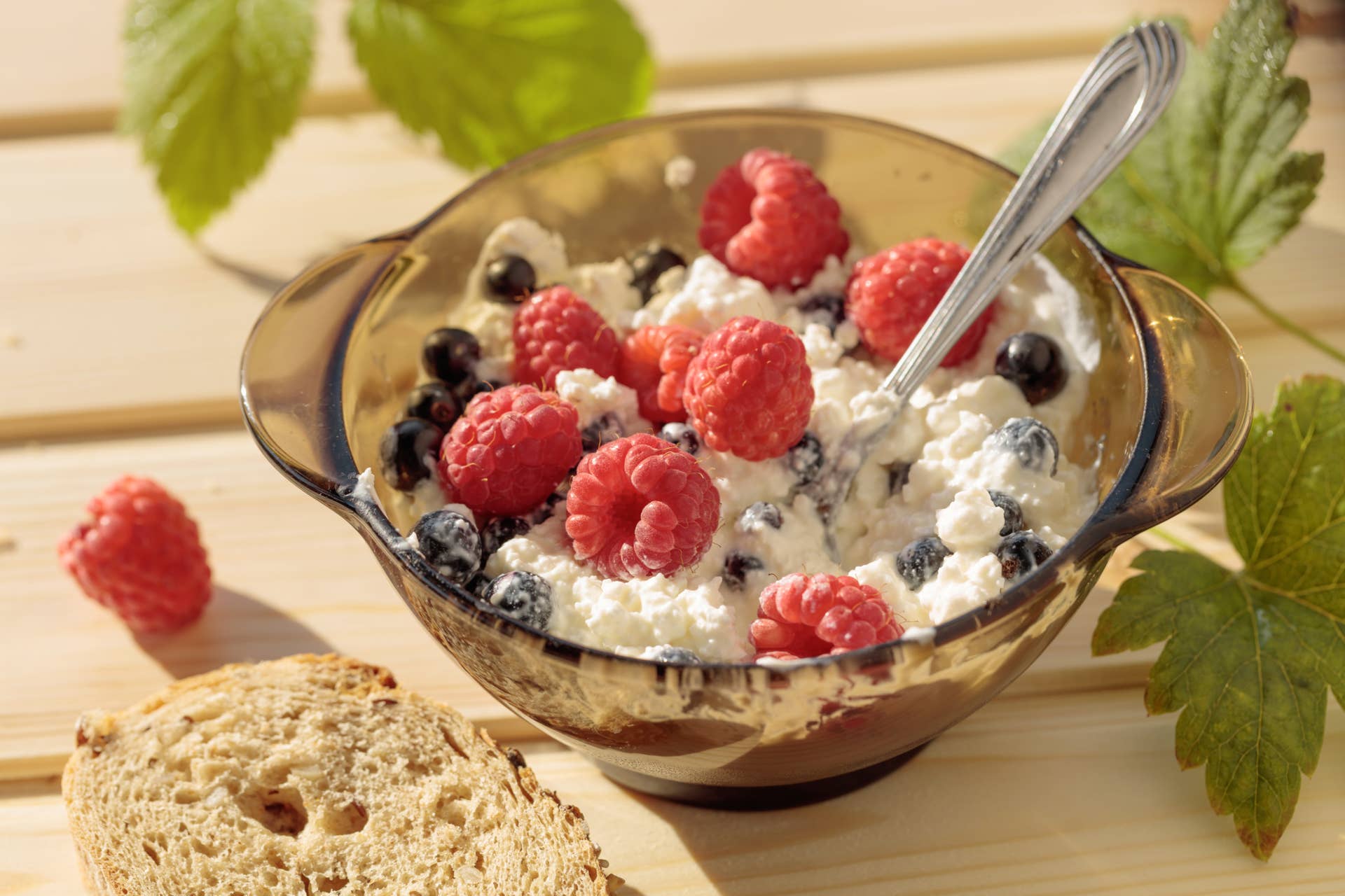 Best High Protein Snacks That Keep You Full for Hours - Men's Journal