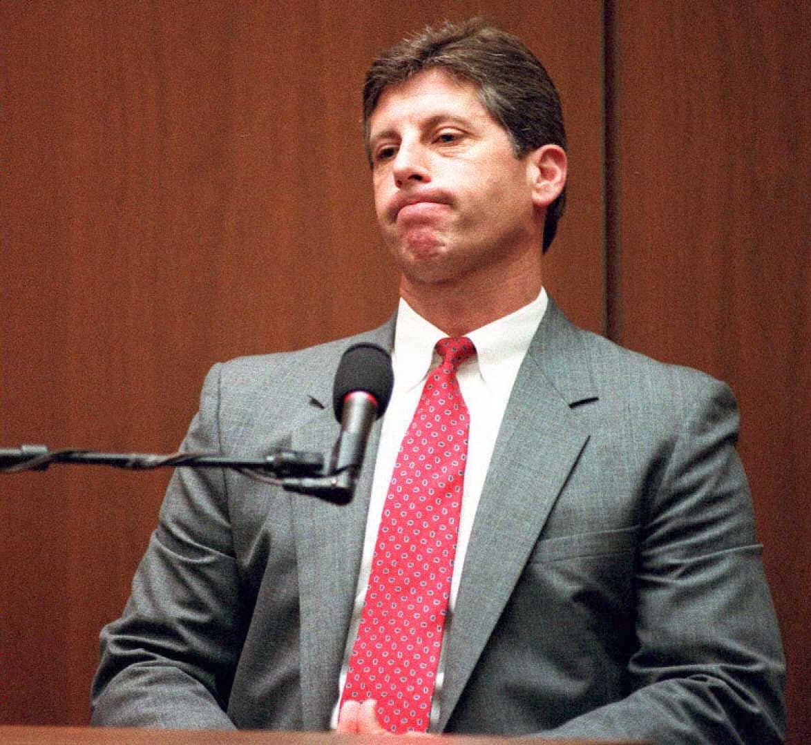 Mark Fuhrman Dead at 74: Cause of Death for LAPD Detective in O.J ...