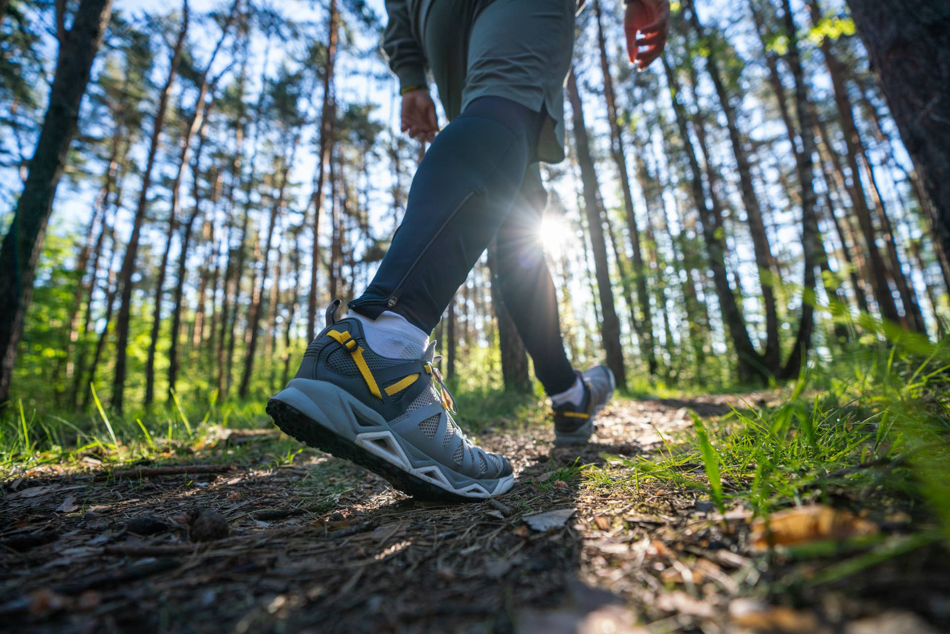 Try Tai Chi Walking to Reduce Joint Pain and Prevent Falls - Men's Journal