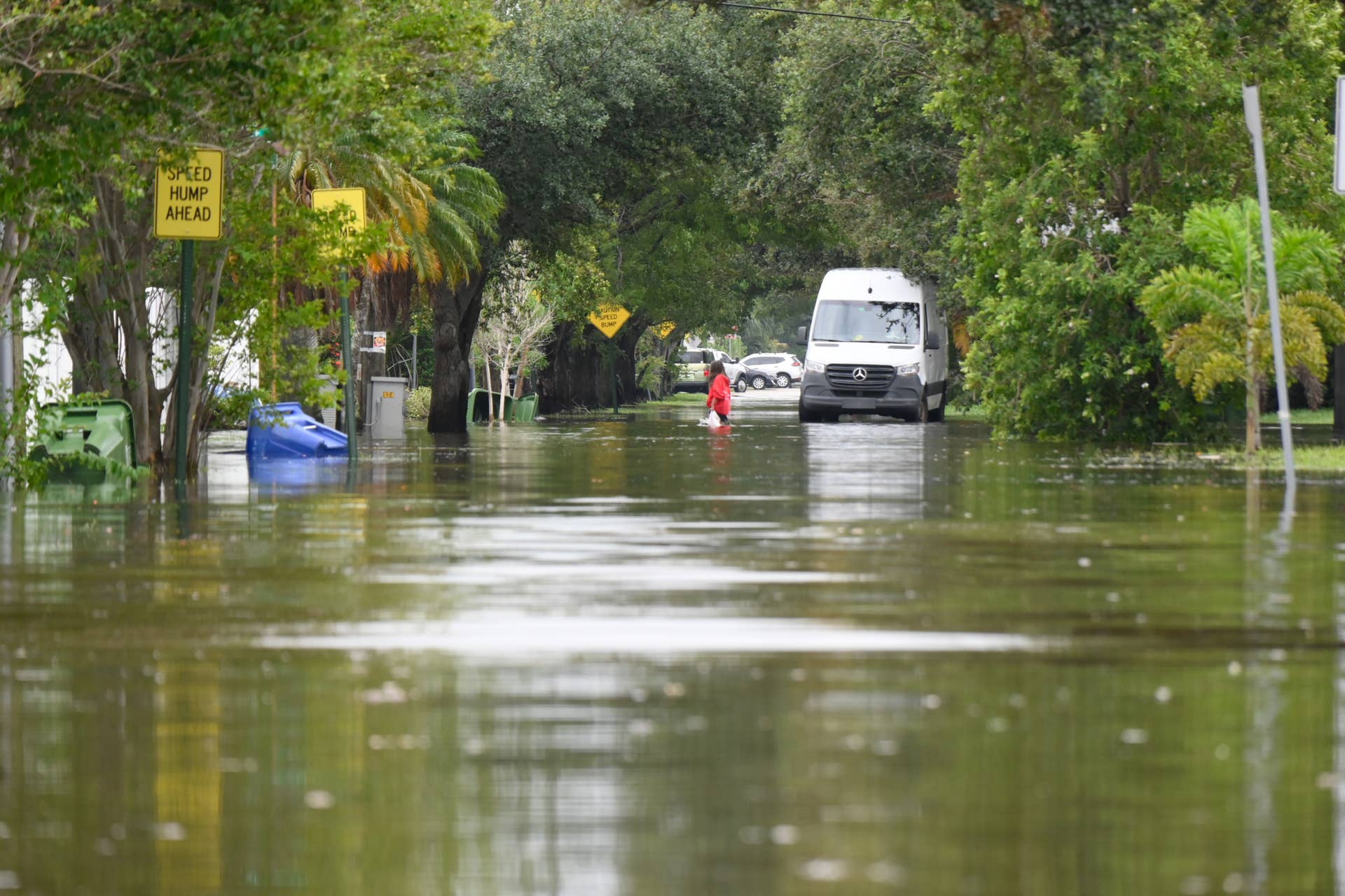 5 Inches of Rain Could Hit South Florida as Flood Risk Expands - Men's ...