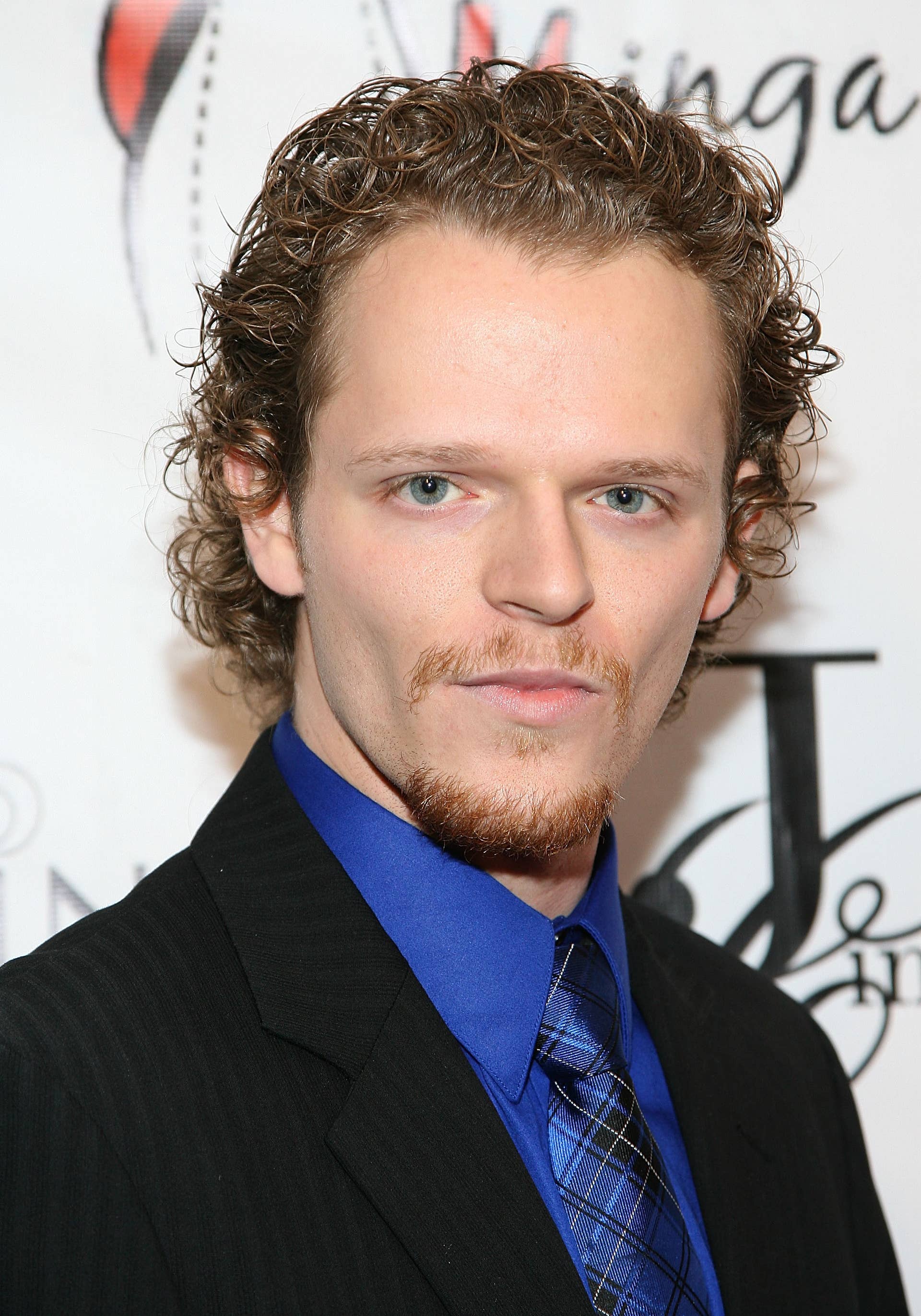 'How I Met Your Mother' Actor Stabbed Ex-Girlfriend Over 20 Times - Men ...