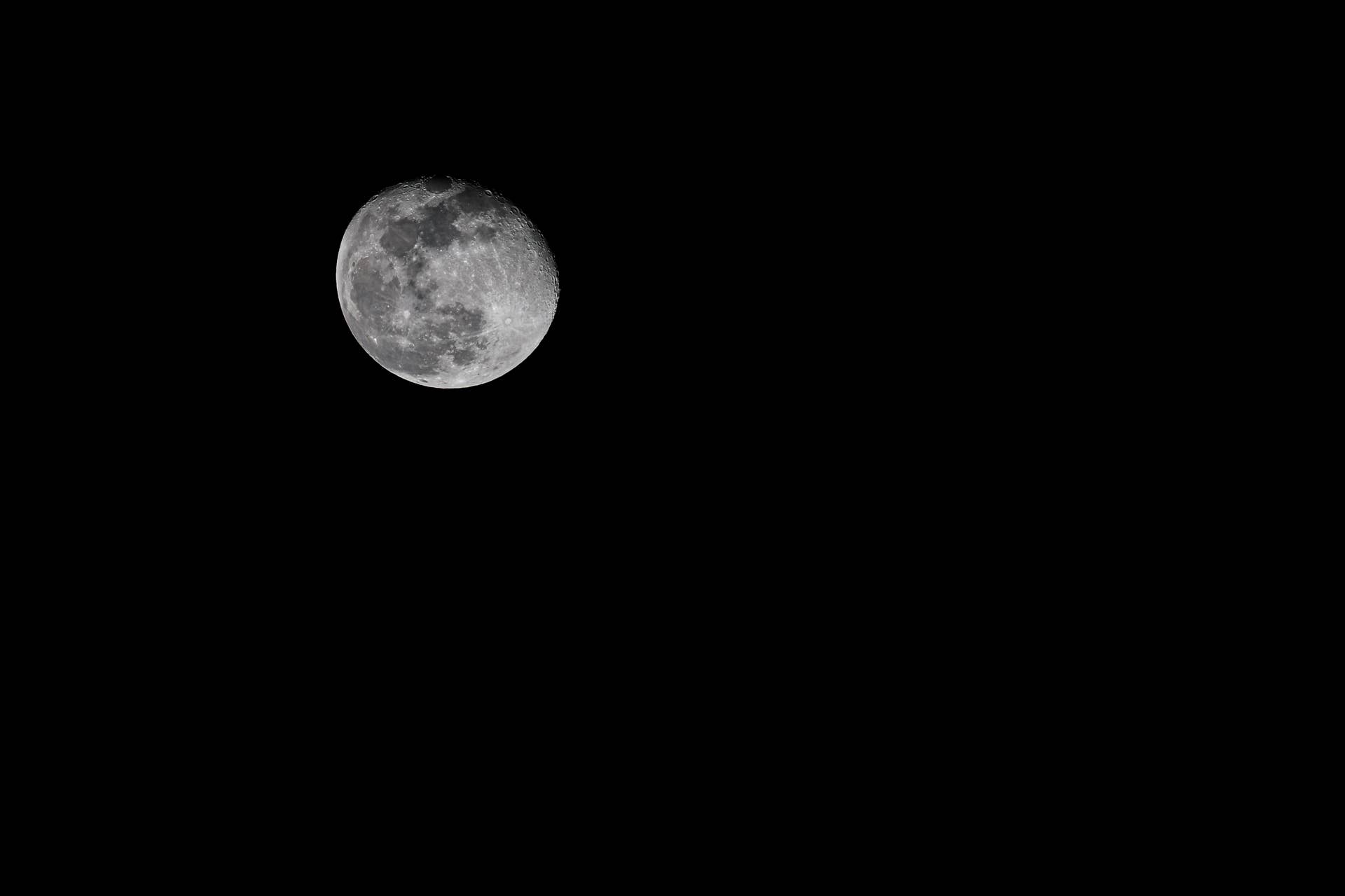 Rare Blue Moon Coming This Weekend - And It Won't Be Back Until 2028 ...