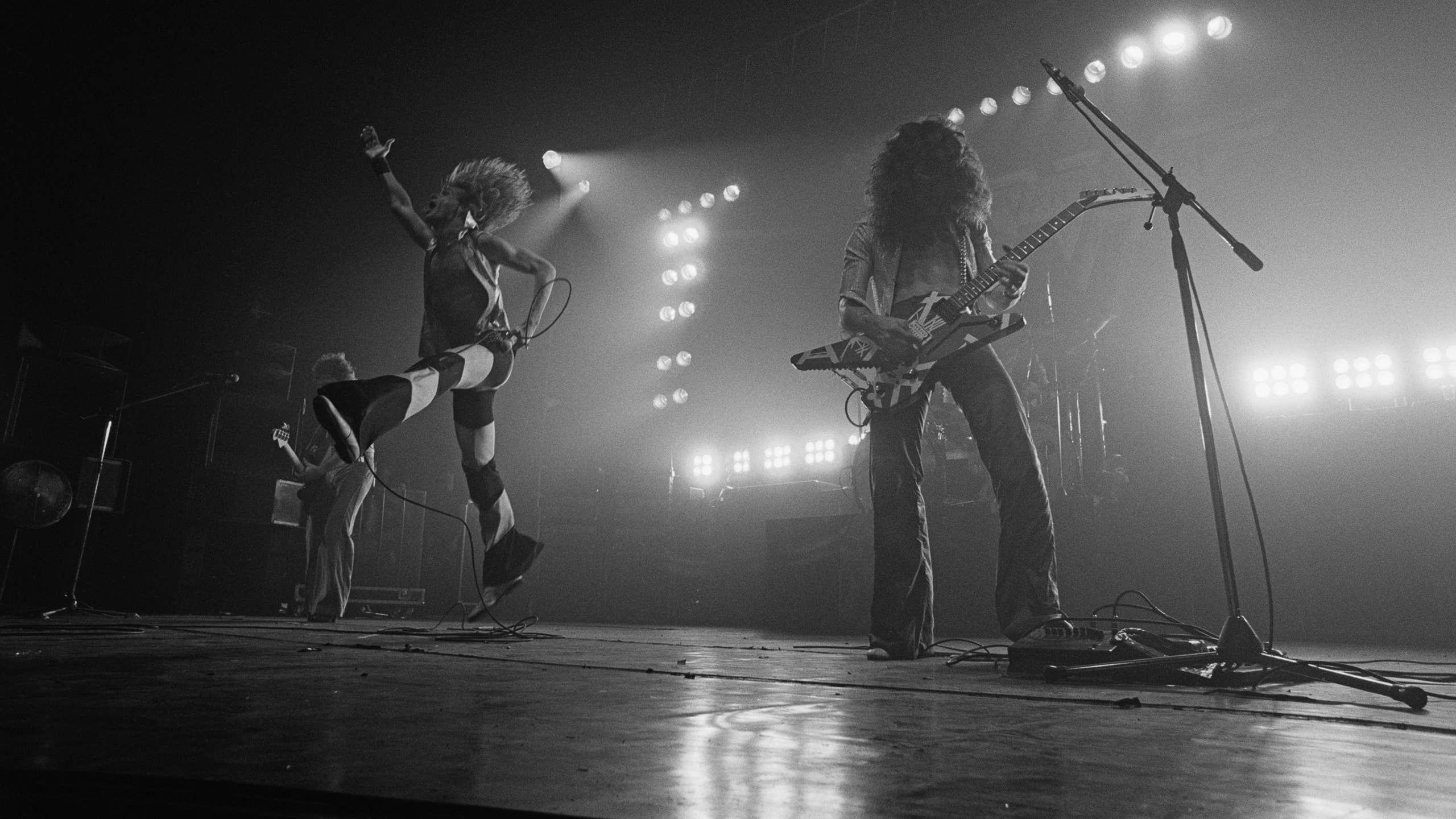 1978 Metal Hit Named Among Greatest Guitar Riffs of All Time - Men's ...