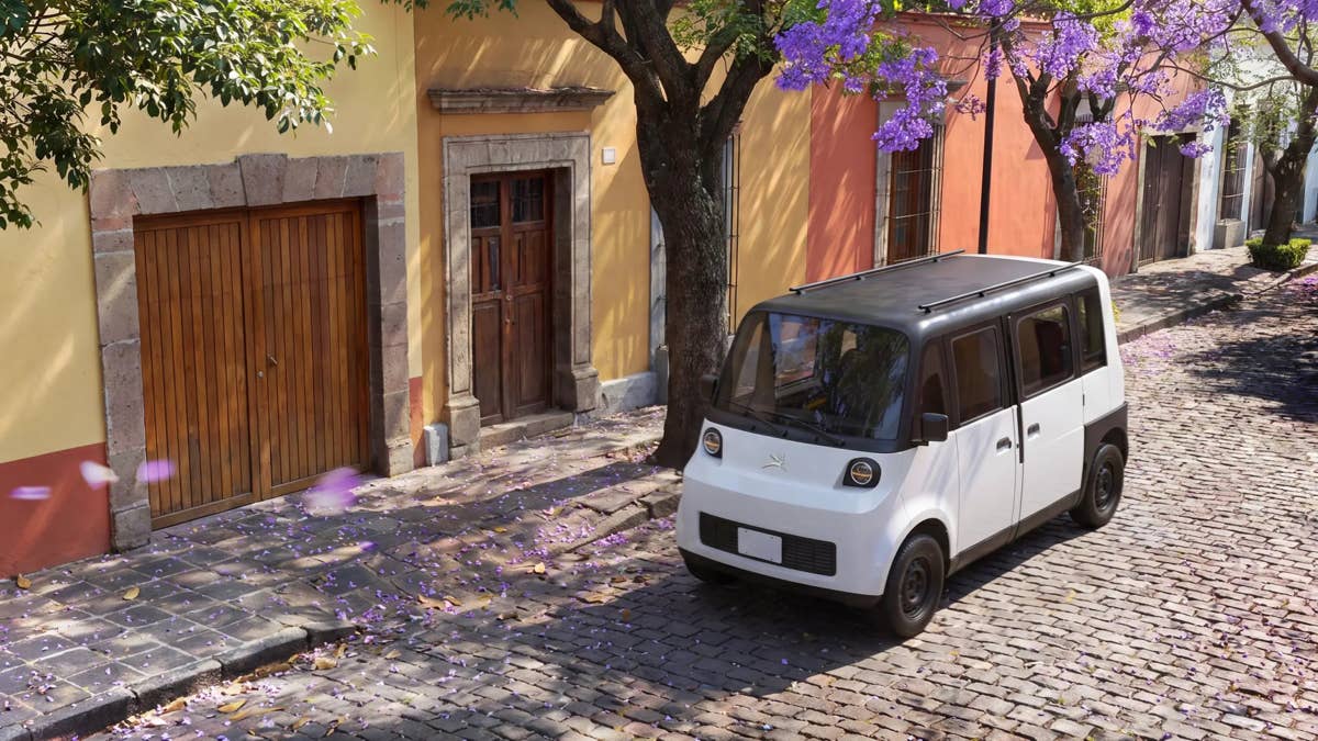 Meet Mexico's Tiny $8,600 Electric Car - Men's Journal