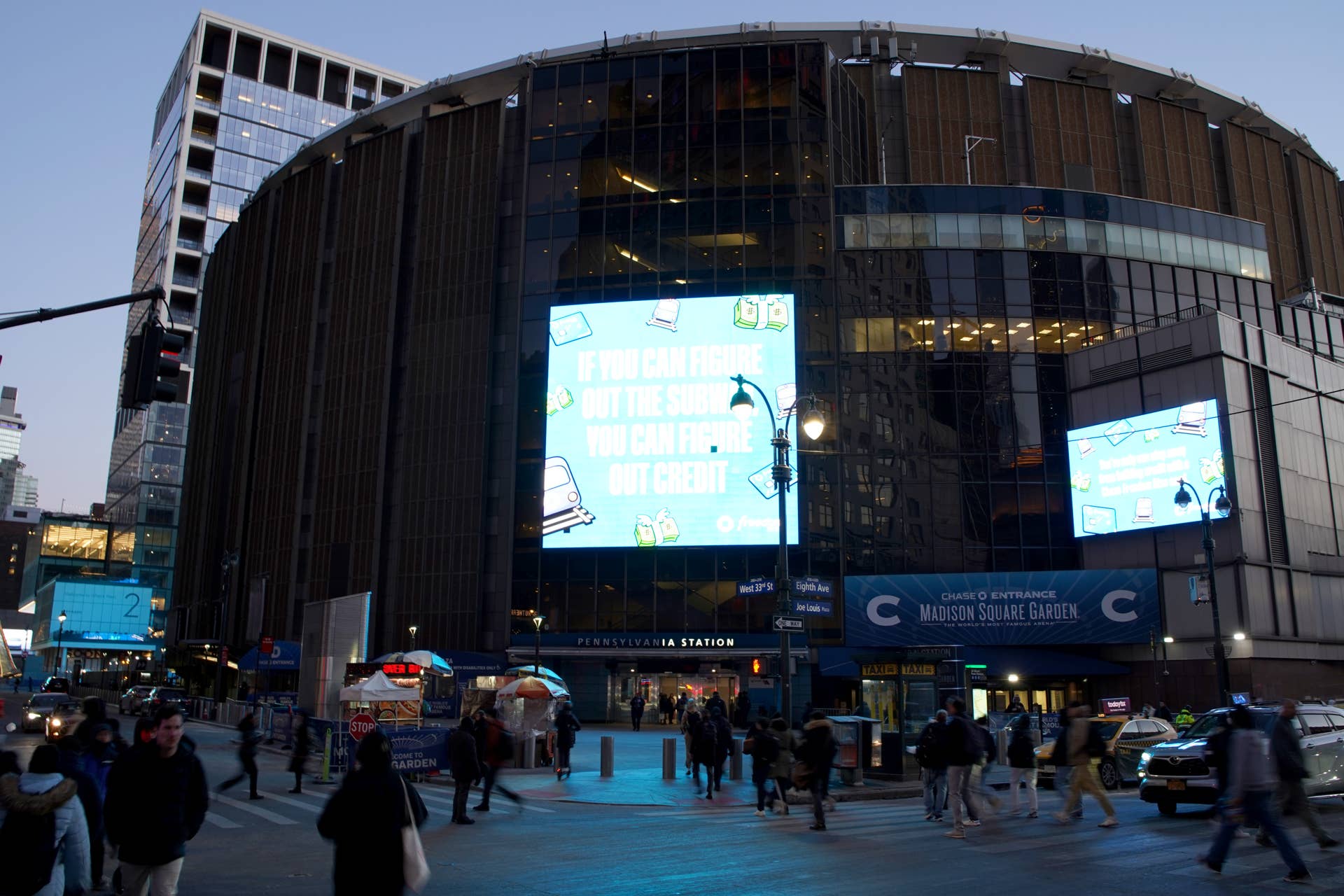 Man Dies From Fall During Concert at Madison Square Garden - Men's Journal