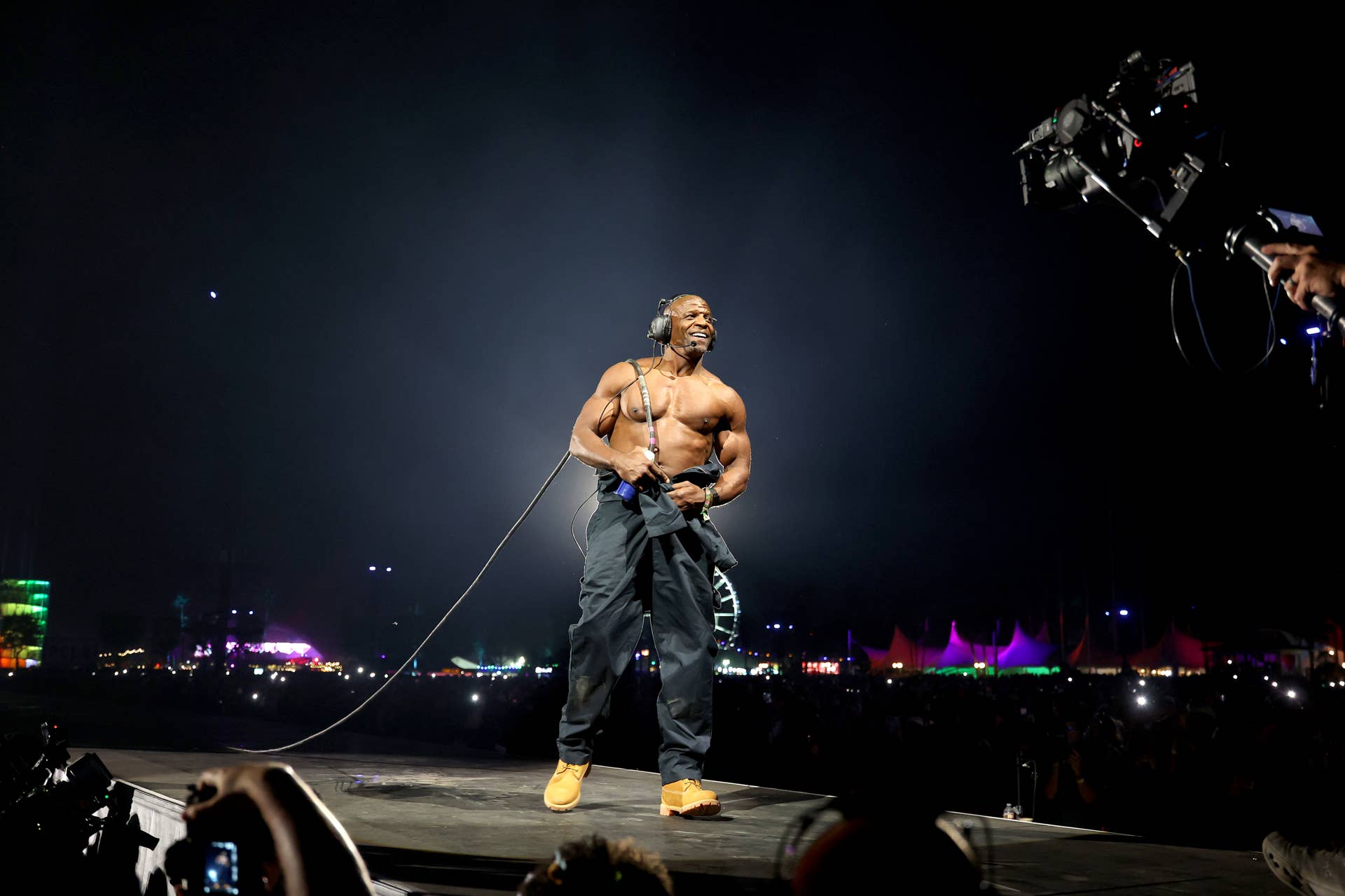 Terry Crews Reveals the Daily Routine That Keeps His Abs Shredded at 57 ...