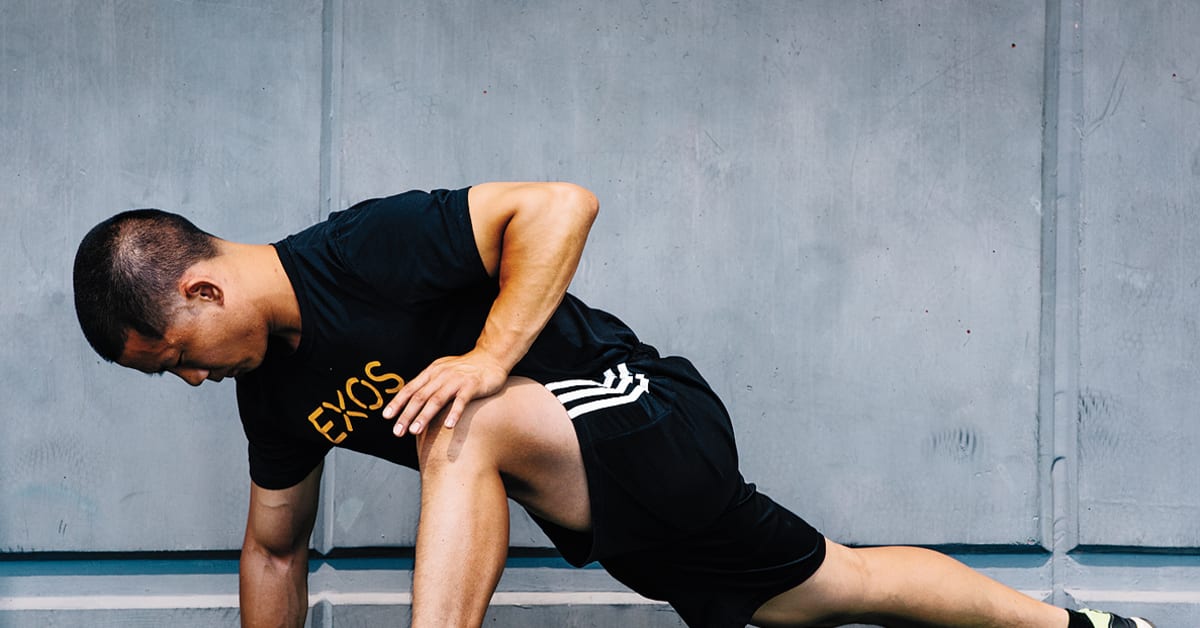 How to Do ‘World’s Greatest Stretch,’ According to Experts