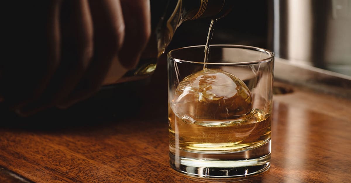 How to Make Clear Ice at Home | Directional Freezing Method