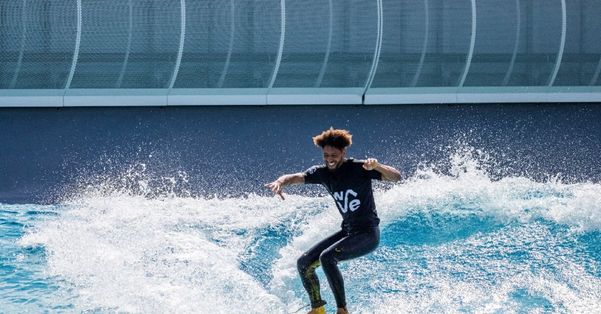 10 Best Wave Pools for Surfing