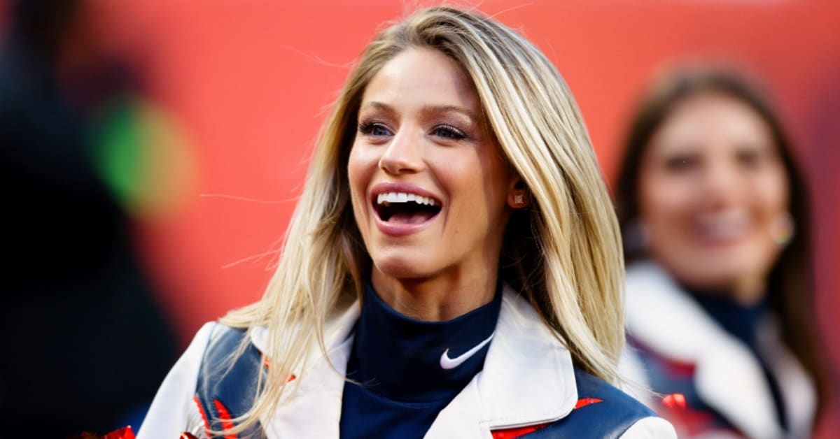 NFL Cheerleader Berkleigh Wright Makes Sizzling 'SI Swim' Debut