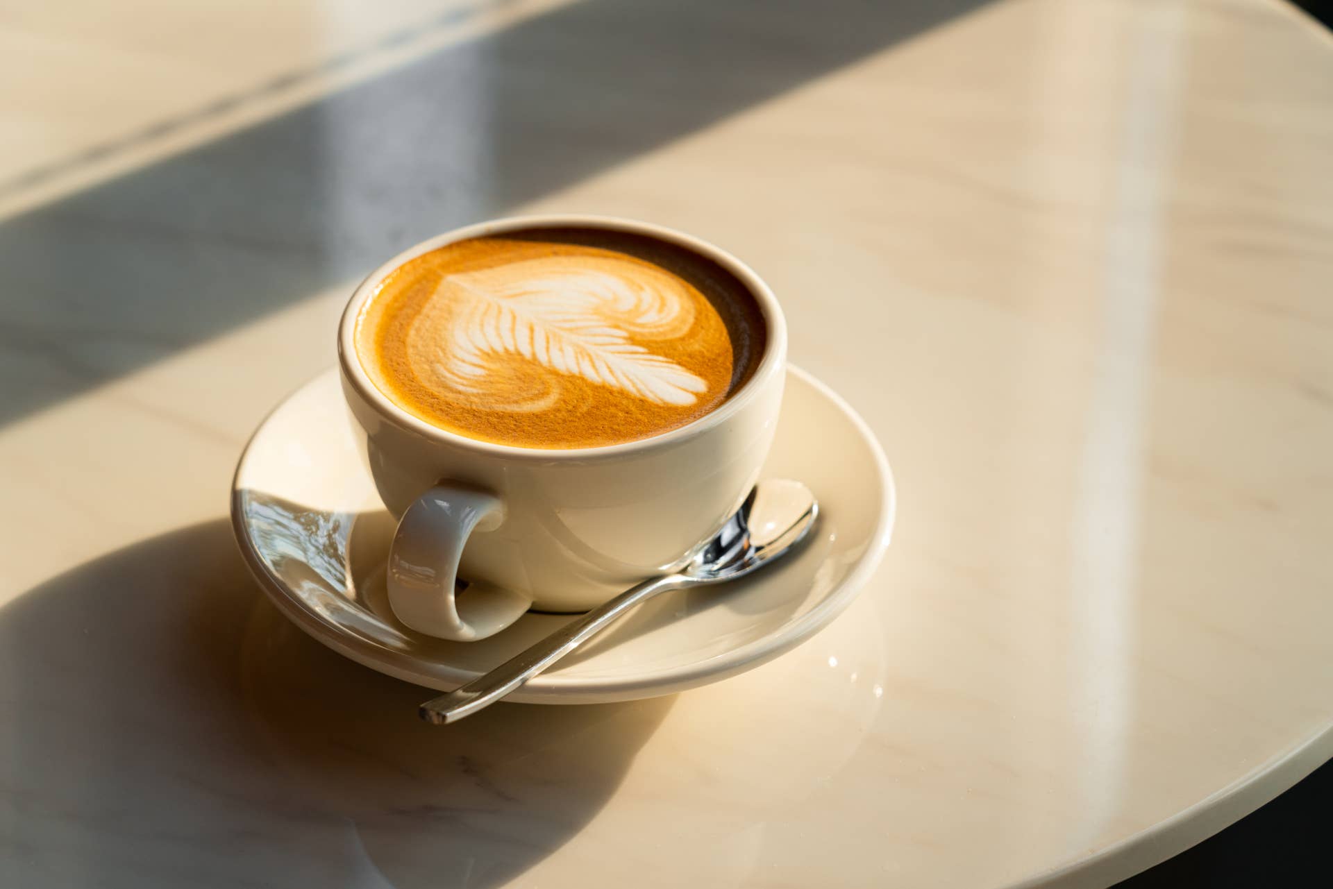 Cafe Known for Celebrity Visitors Closing After 23 Years