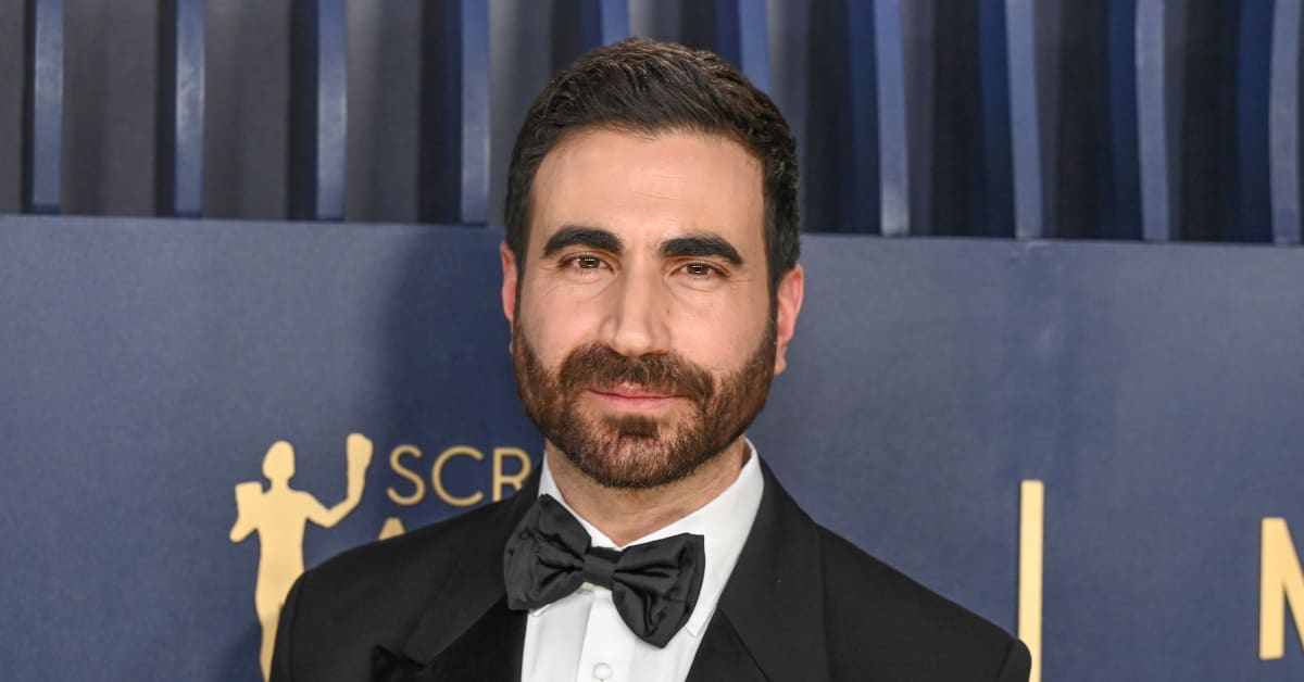 'Ted Lasso' Star Drops One Hilarious Hack For Getting Dressed