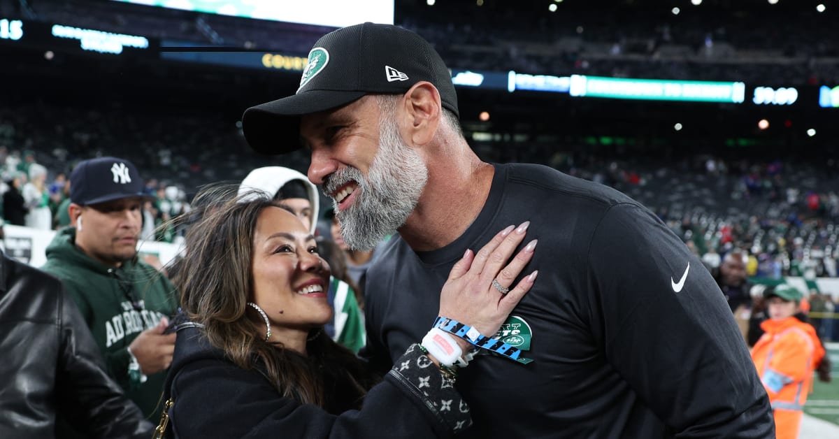 Jeff Ulbrich Family Includes 3 Kids, Wife Cristina