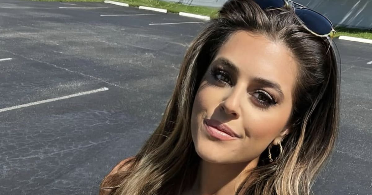 Reporter Turns Heads During NBA Playoffs