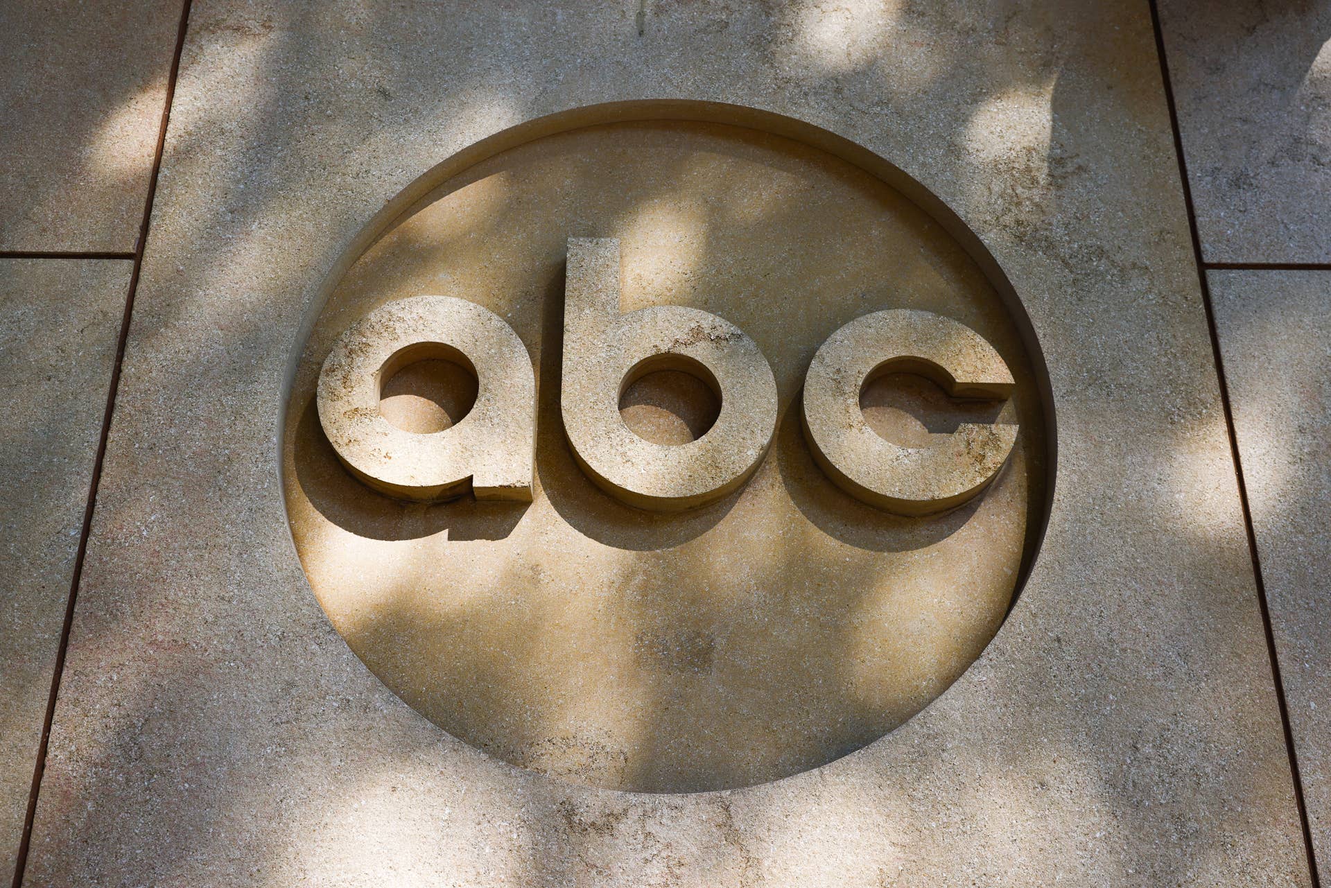 1 Scripted, 2 Unscripted Beloved ABC Shows Await Cancellation or Renewal