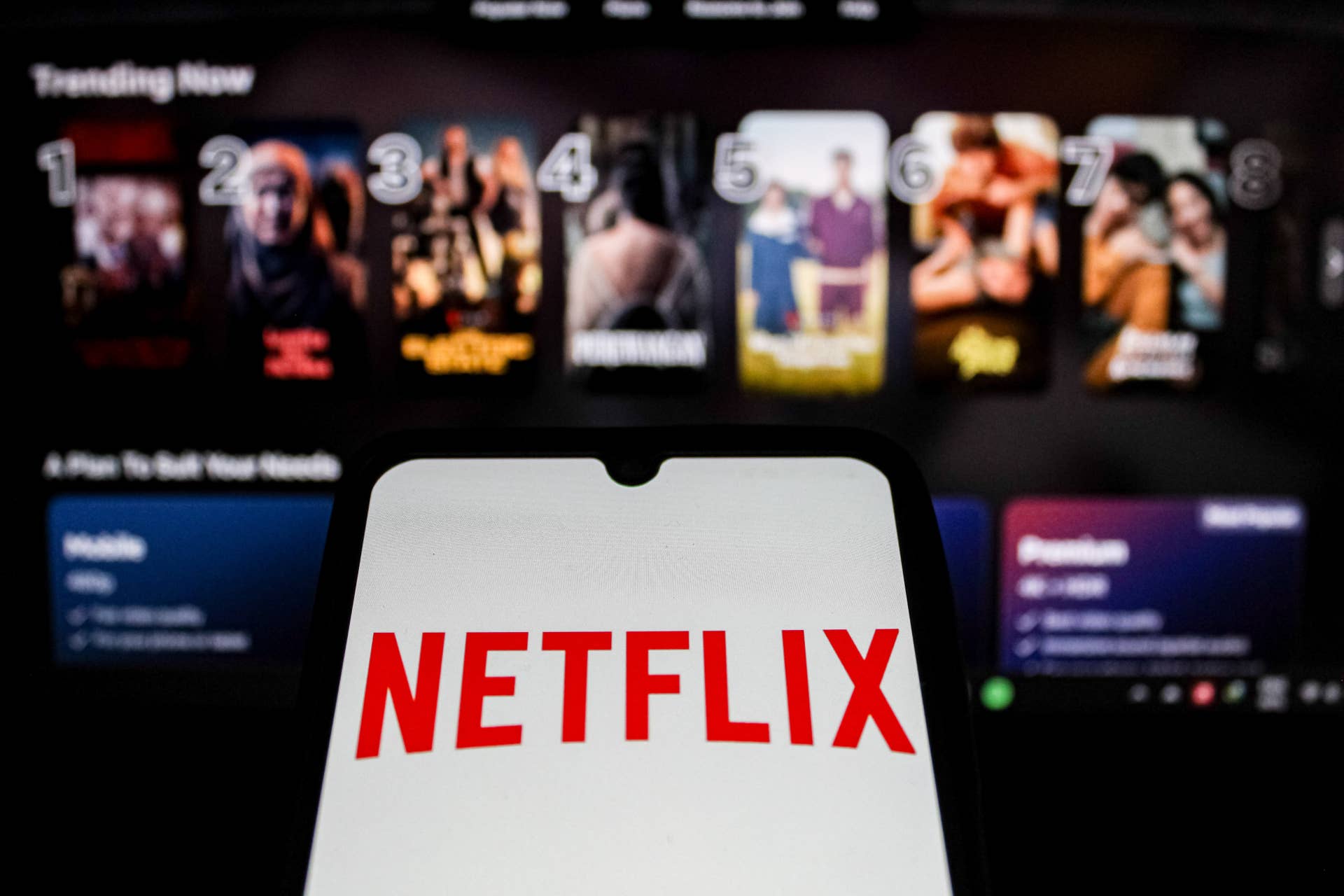 New Netflix Plans Signal Bigger Push Into Live TV