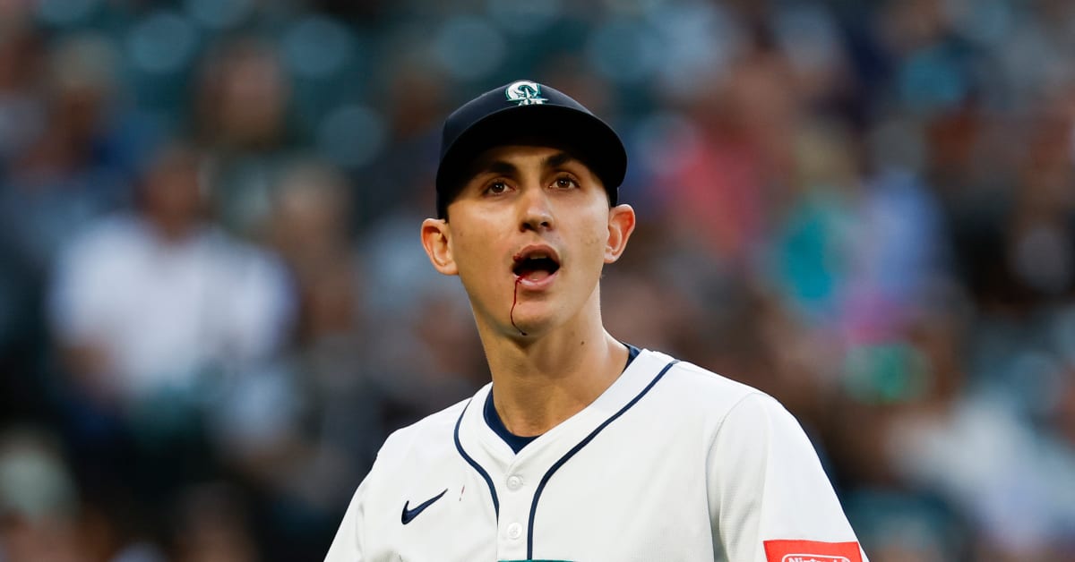 MLB Star Leaves Games Bleeding After Getting Smashed in the Face by ...