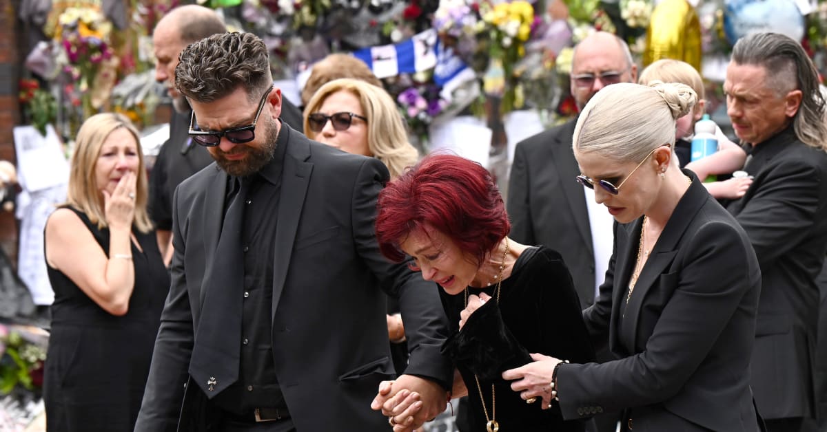 Sharon Osbourne Cries, Makes Sign at Ozzy's Funeral in Viral Photos, Video