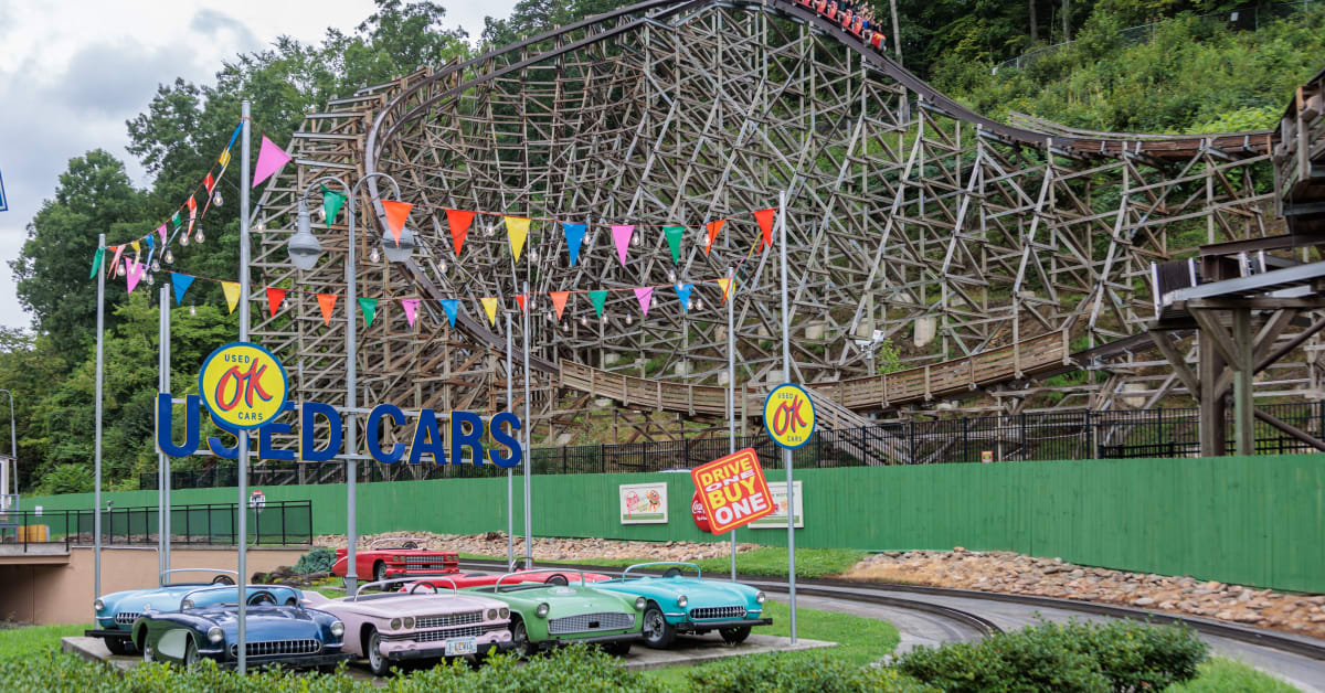 Tripadvisor Names Best U.S. Amusement Park and It Isn't Disney's or ...