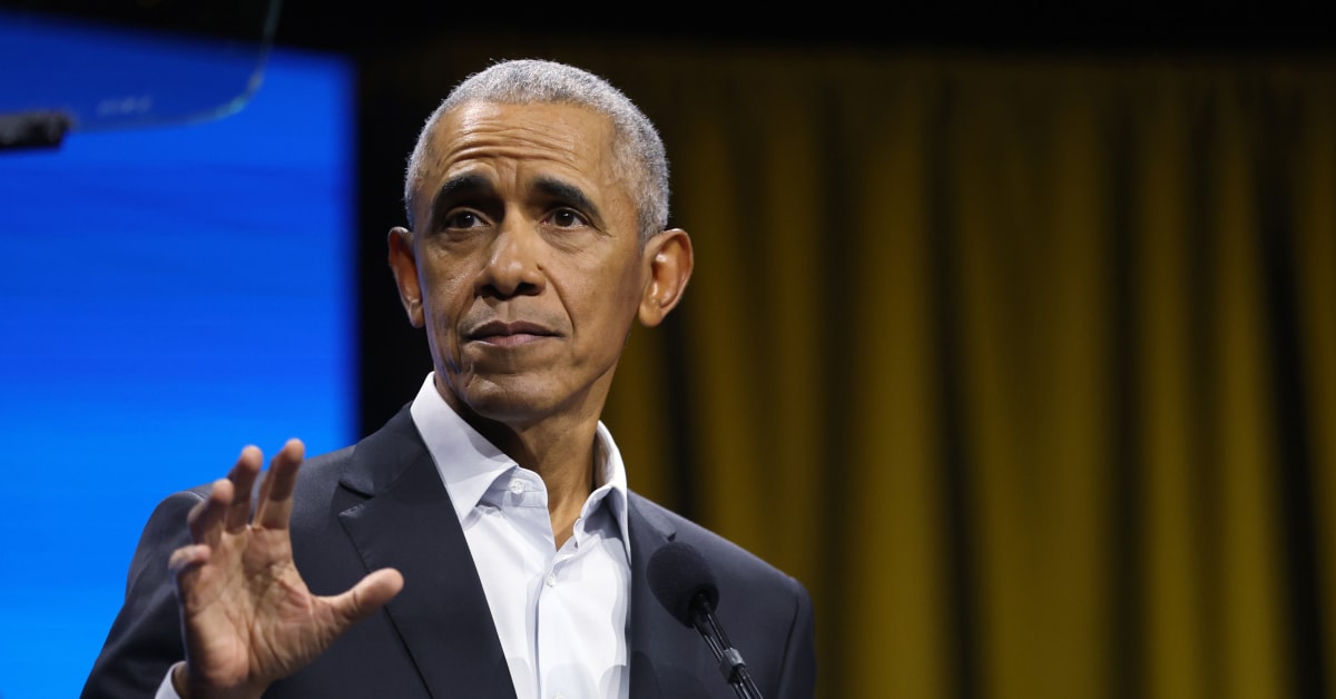 Barack Obama Goes SEC Heavy in Filling Out Men's March Madness Bracket