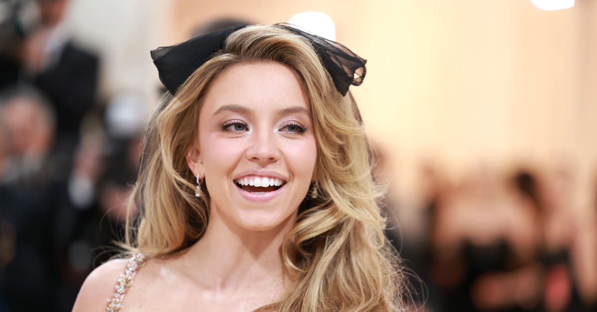 Sydney Sweeney Turns Heads With New Puppy Photos