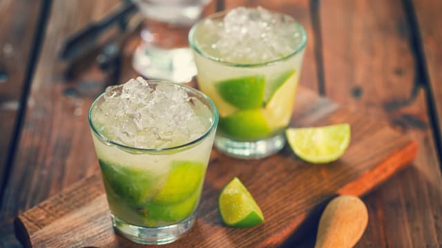 How to Make a Cachaça-based Cocktail With Spiced Coconut Foam - Men's ...