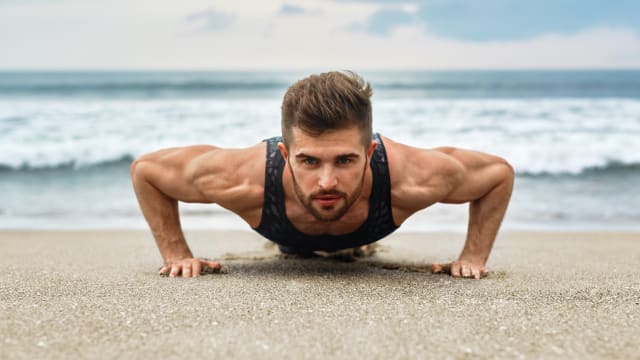 10 Bodyweight Workouts That Are Better on a Beach