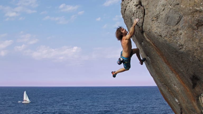 Is Deep-Water Soloing the Next Big Thing in Climbing?