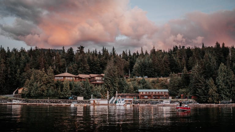 Find Your Next Great Getaway at Salmon Falls Resort in Alaska