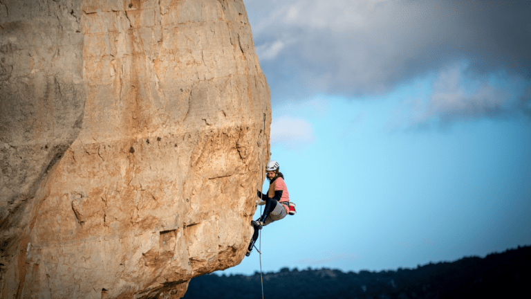'The Climb': Rock Climbing Competition With Jason Momoa