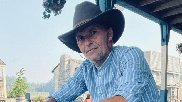 Co-Star Mourns as Beloved Actor Dies 'Suddenly' at Just 53