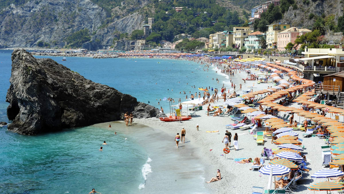 Italian Riviera Beaches 11 Stunning Things To Do In The Italian