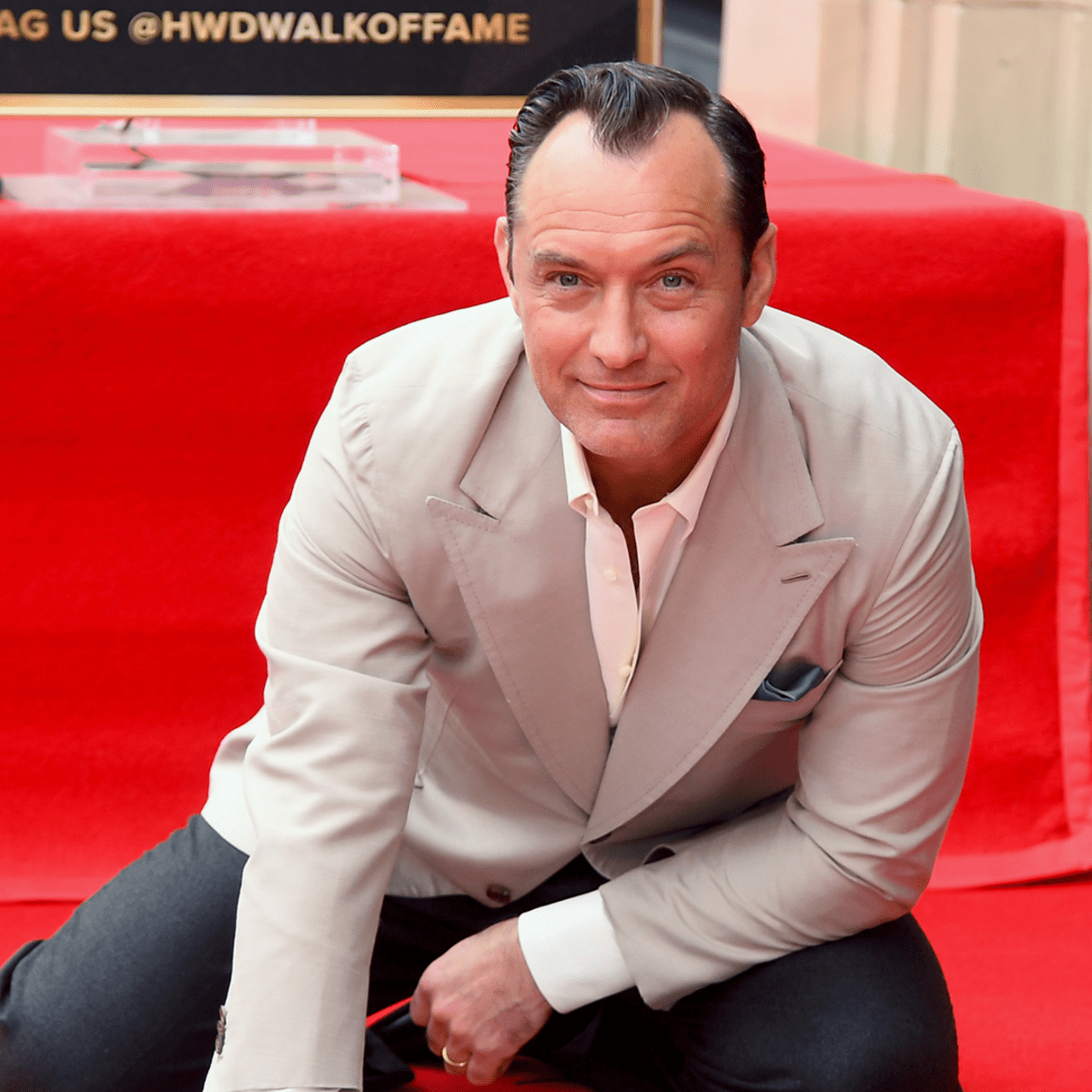 Jude Law Haircuts The Holiday' Sequel? Jude Law Teases Fans By