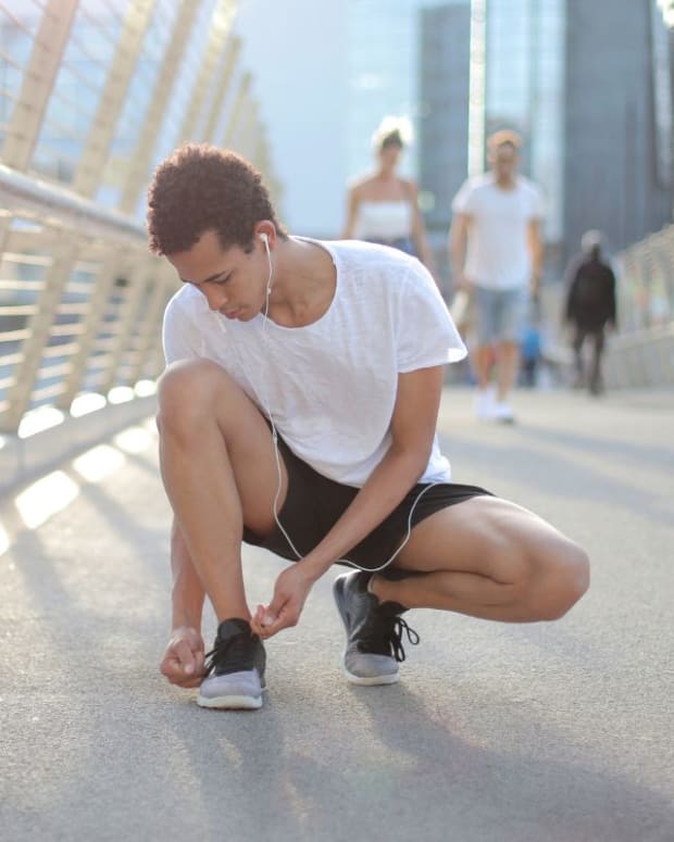 MJ5: Ewan McGregor on His Favorite Gear and Why Running Is ‘Zen’ - Men ...