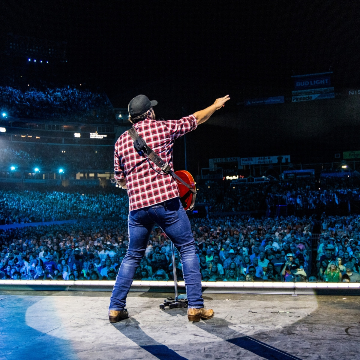 luke bryan hit while performing