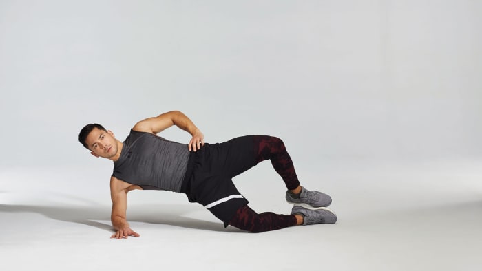 Best Bodyweight Workout for Distance Runners | Men's Journal