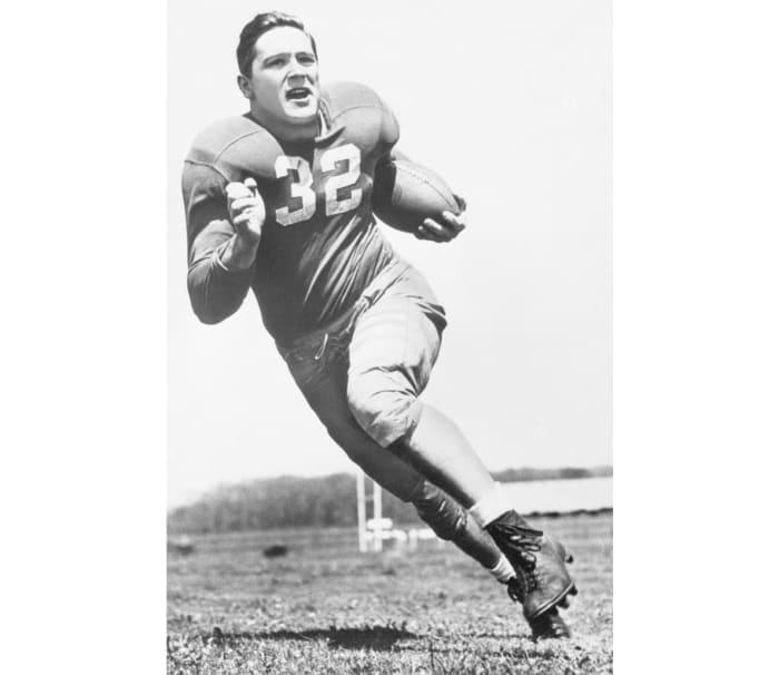 15 Pro Athletes Who Served in the Military