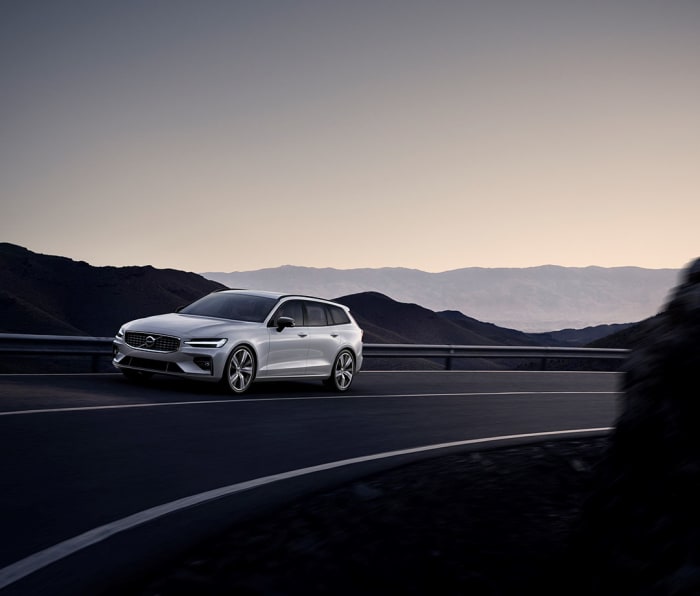 2020 Volvo V60 Review: 72 Hours With the Sleek, Spacious Wagon - Men's ...