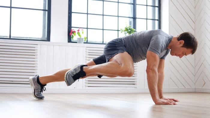 15 Best CrossFit Workouts At Home - Men's Journal
